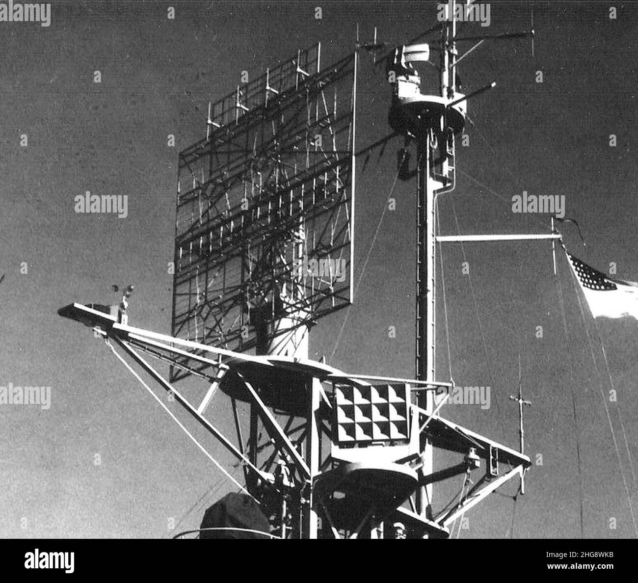 SK-1 radar on USS Kasaan Bay (CVE-69) 1944 Stock Photo - Alamy
