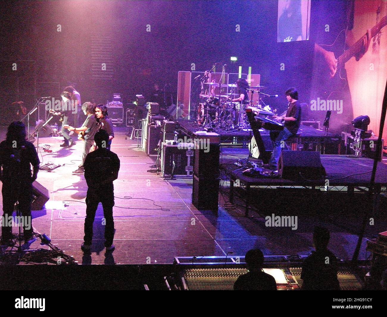 The concert got a record breaking sale as the biggest Thai concert in ...