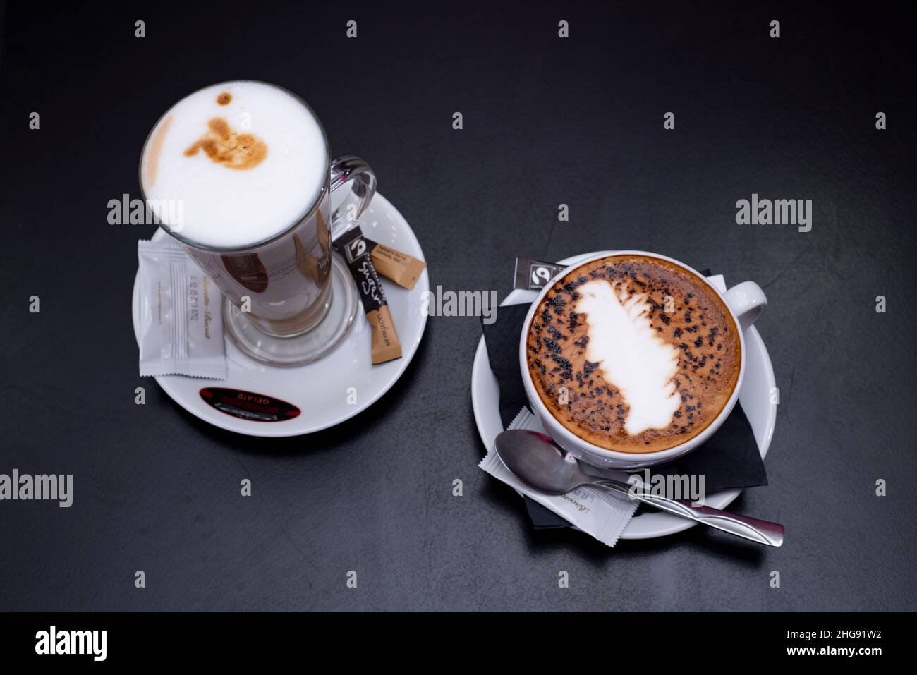 Cafe late hi-res stock photography and images - Alamy