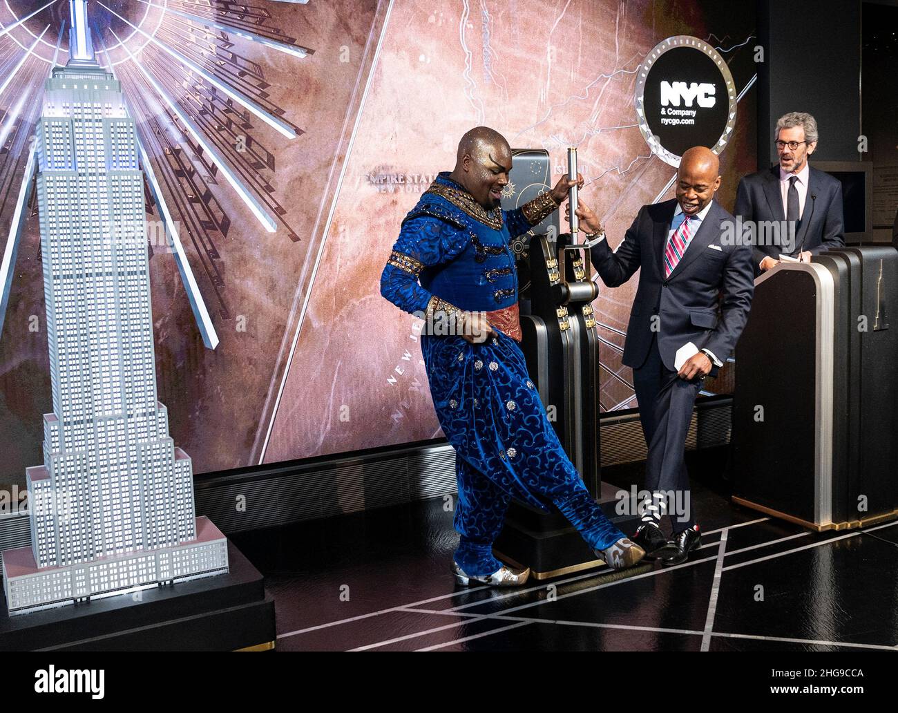 Michael James Scott who plays Genie in Aladding musical and mayor Eric ...