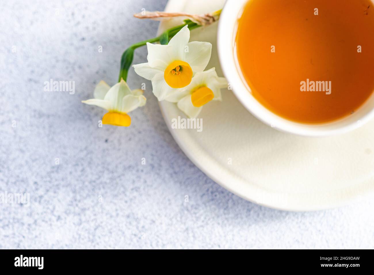 Teacup overhead hi-res stock photography and images - Alamy