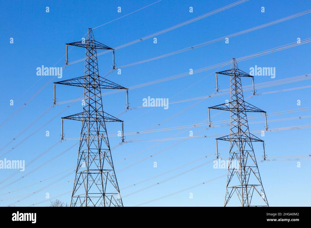 Electrical pylons and high voltage electricity transmission power lines ...
