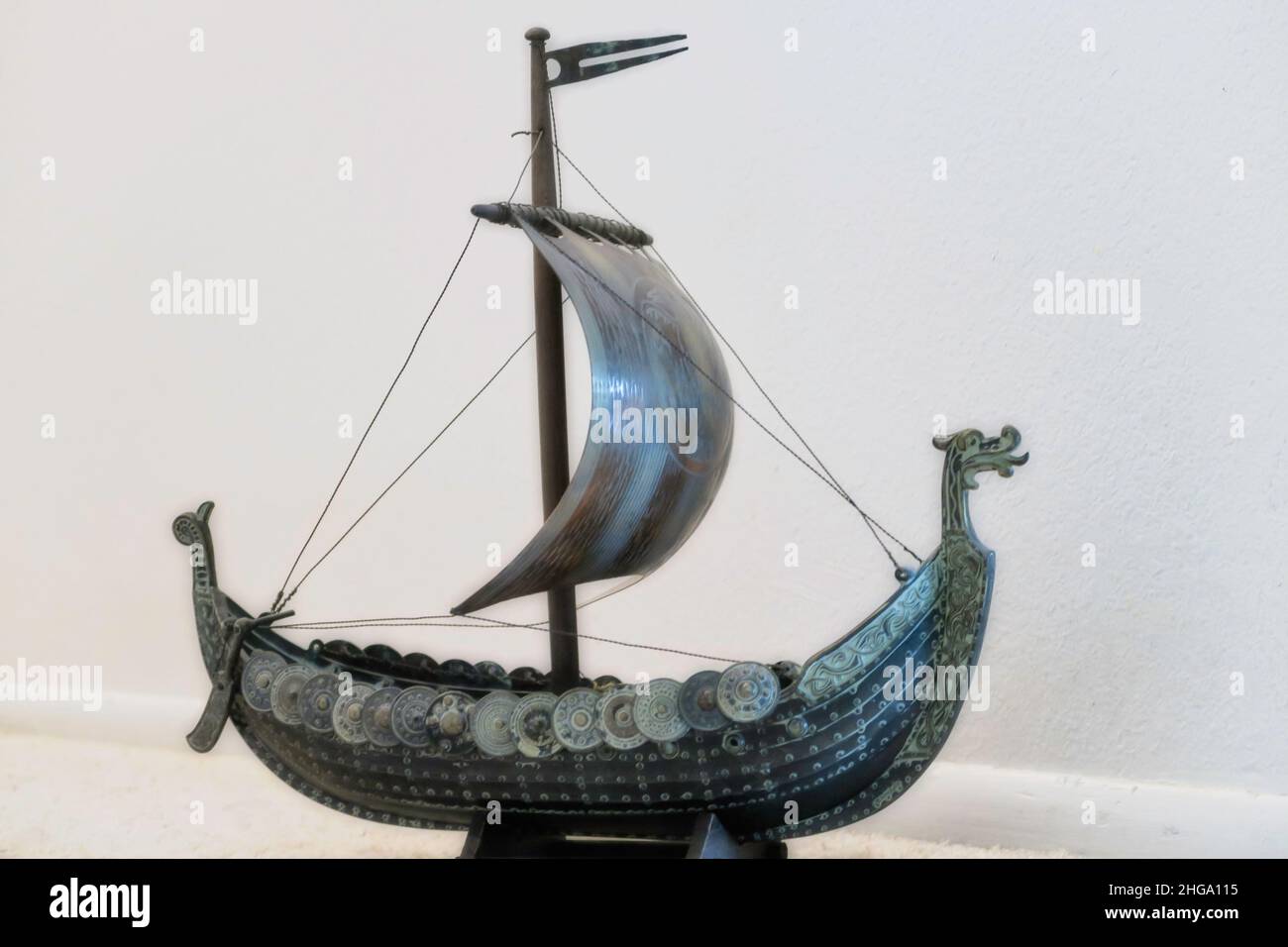Viking ship prow hi-res stock photography and images - Alamy