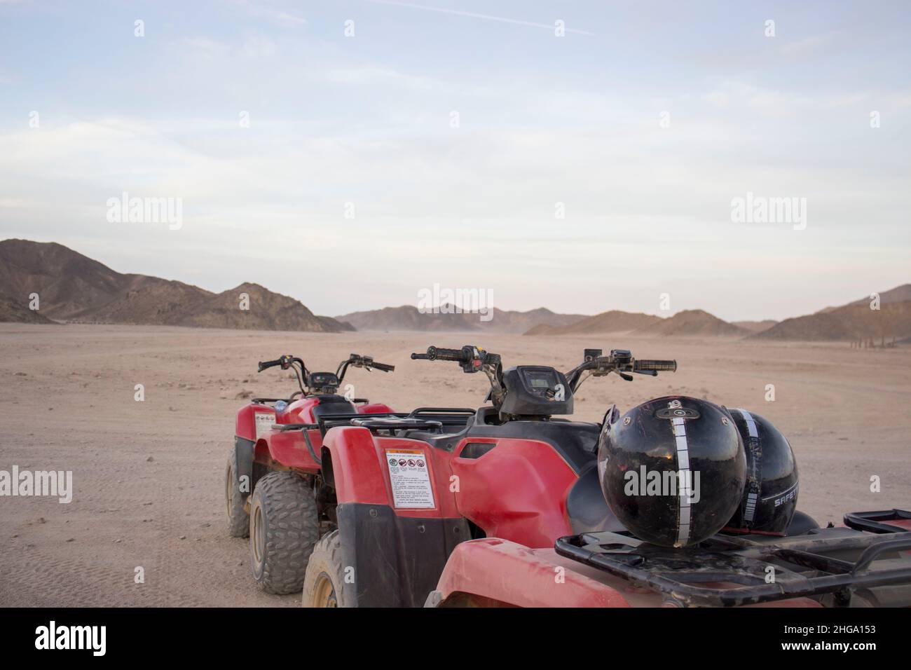 egypt quad journey in the desert Stock Photo - Alamy