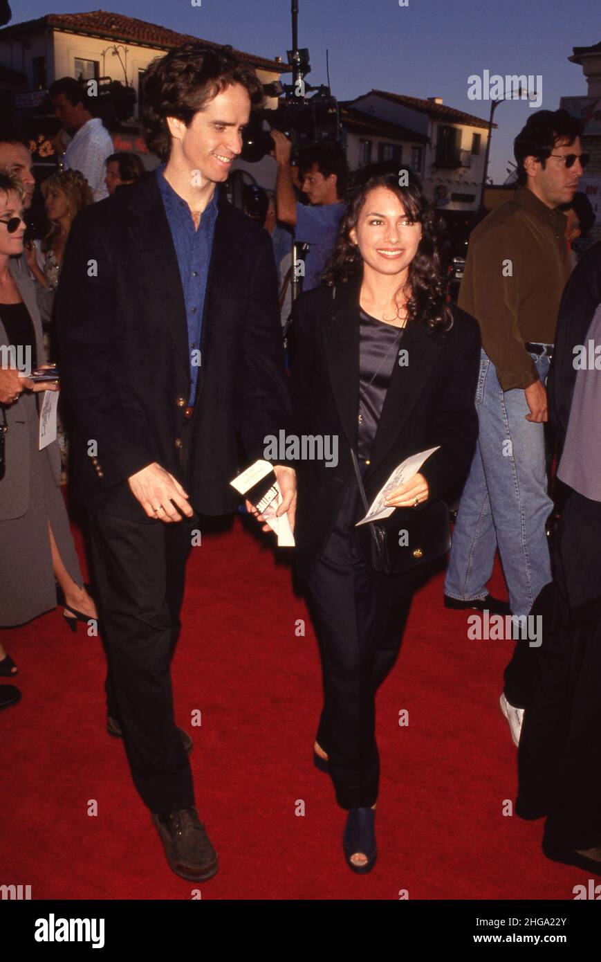 Susanna Hoffs and Jay Roach at 'The Fugitive' Westwood Premiere on July ...