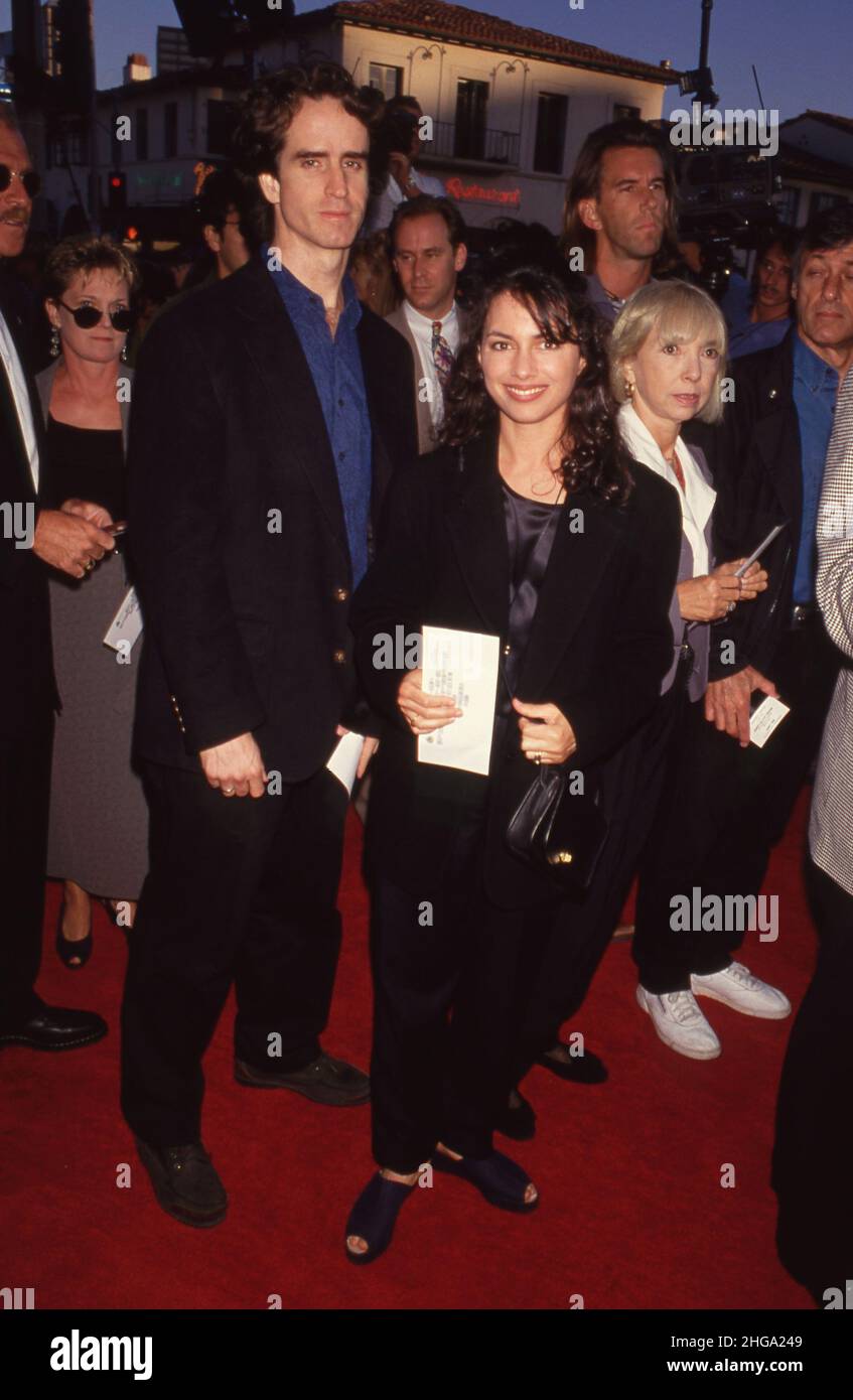 Susanna Hoffs and Jay Roach at 'The Fugitive' Westwood Premiere on July ...