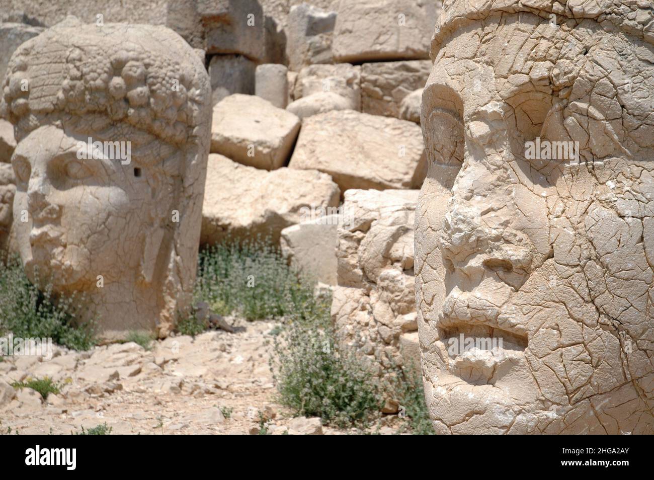 Giant God heads on Mount Nemrut. Anatolia, Turkey. Ancient colossal ...