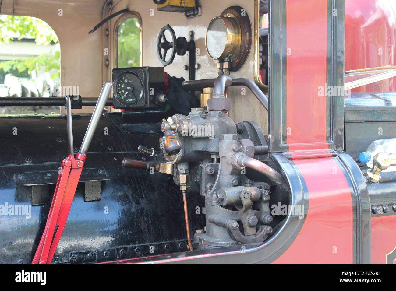 Welsh mainline station hi-res stock photography and images - Alamy