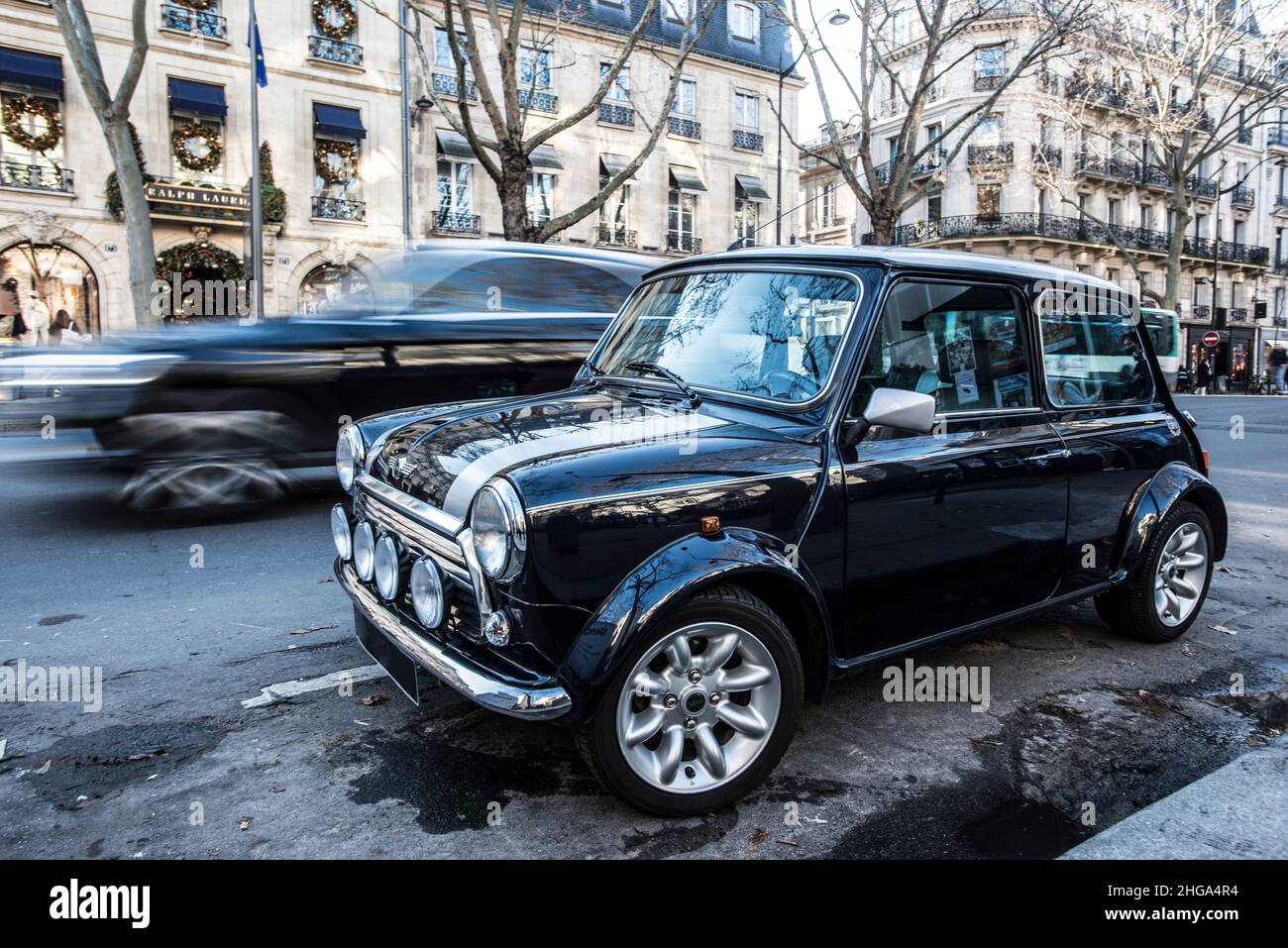 Austin Mini Cooper in Saint-Germain-des-Prés, Paris Stock Photo - Alamy