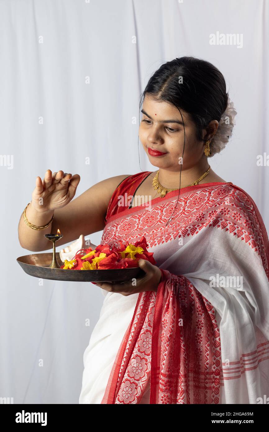 Indian mature woman saree hi-res stock photography and images - Alamy