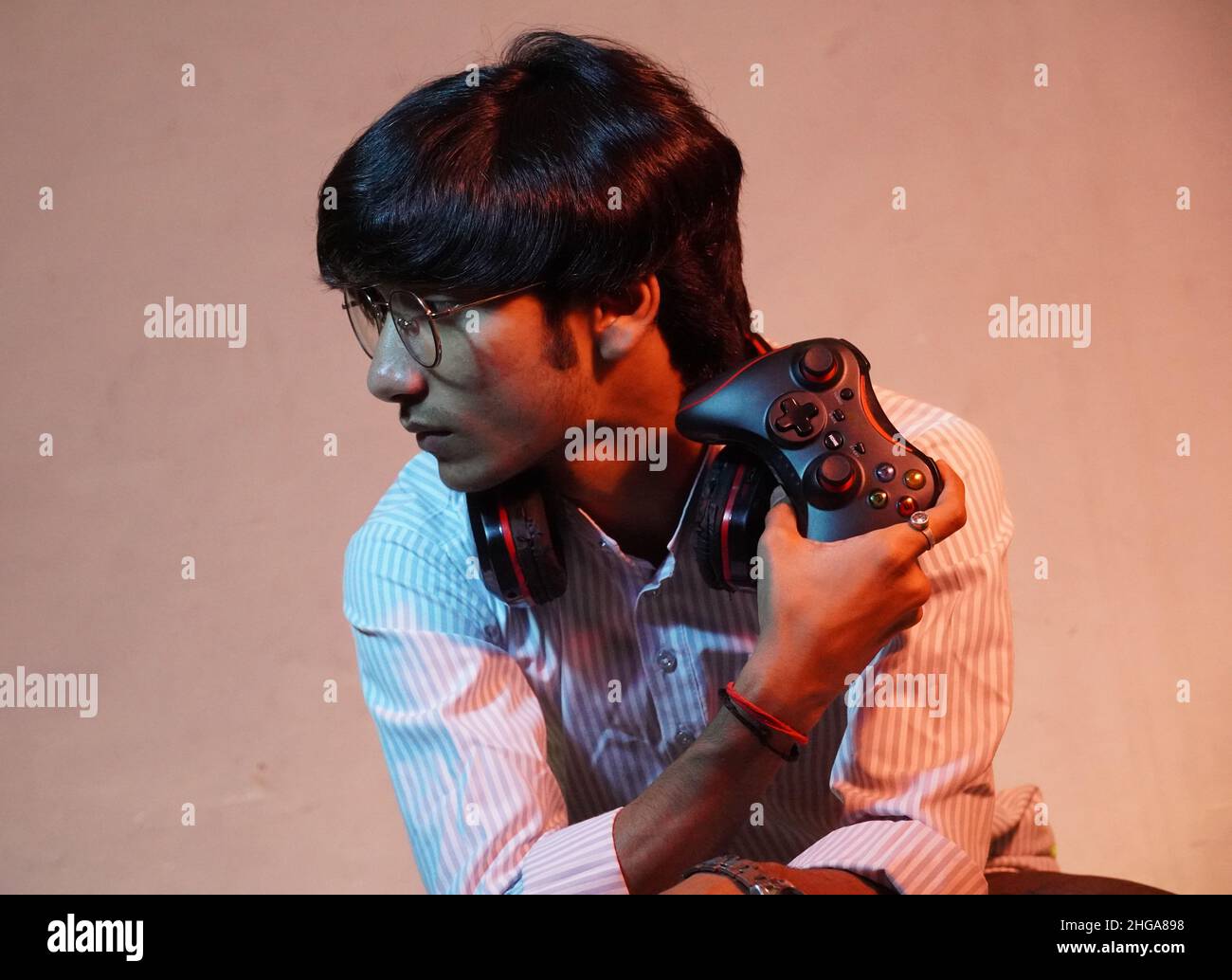 Game controller icon image hi-res stock photography and images - Alamy