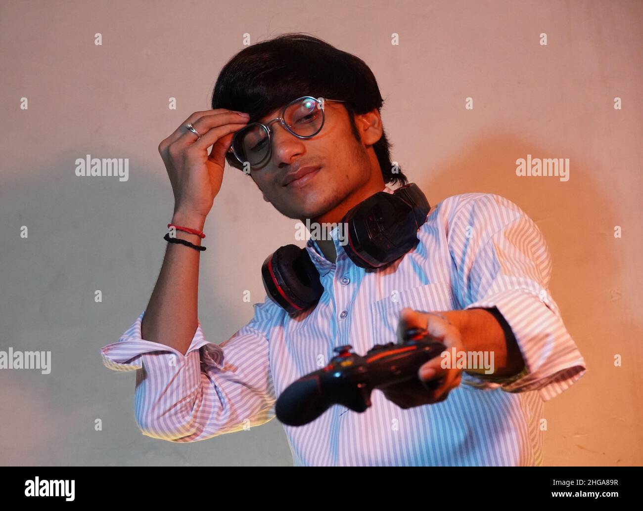 Kid losing game sad hi-res stock photography and images - Alamy