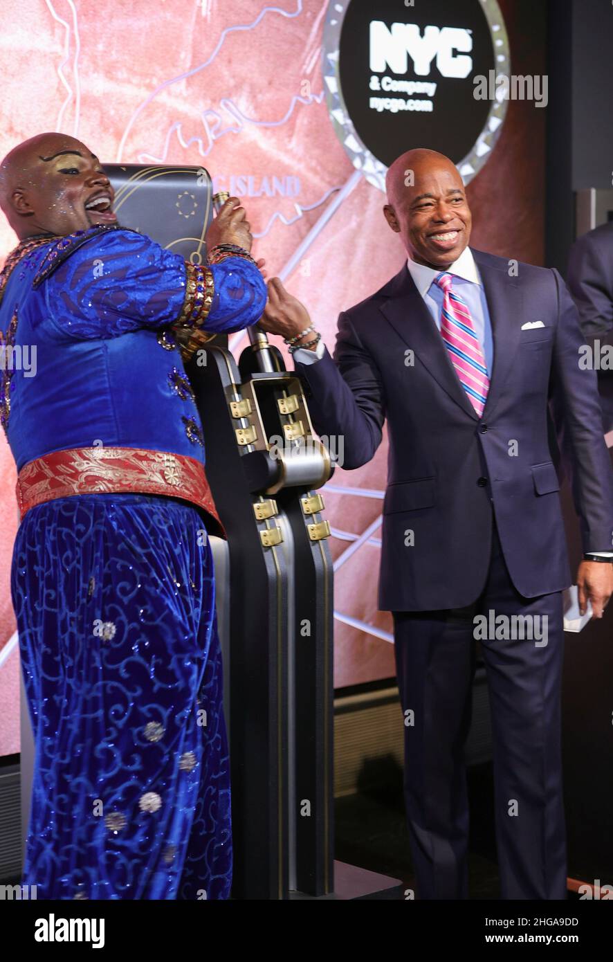 Empire State Building, New York, USA, January 18, 2022 - New York City ...