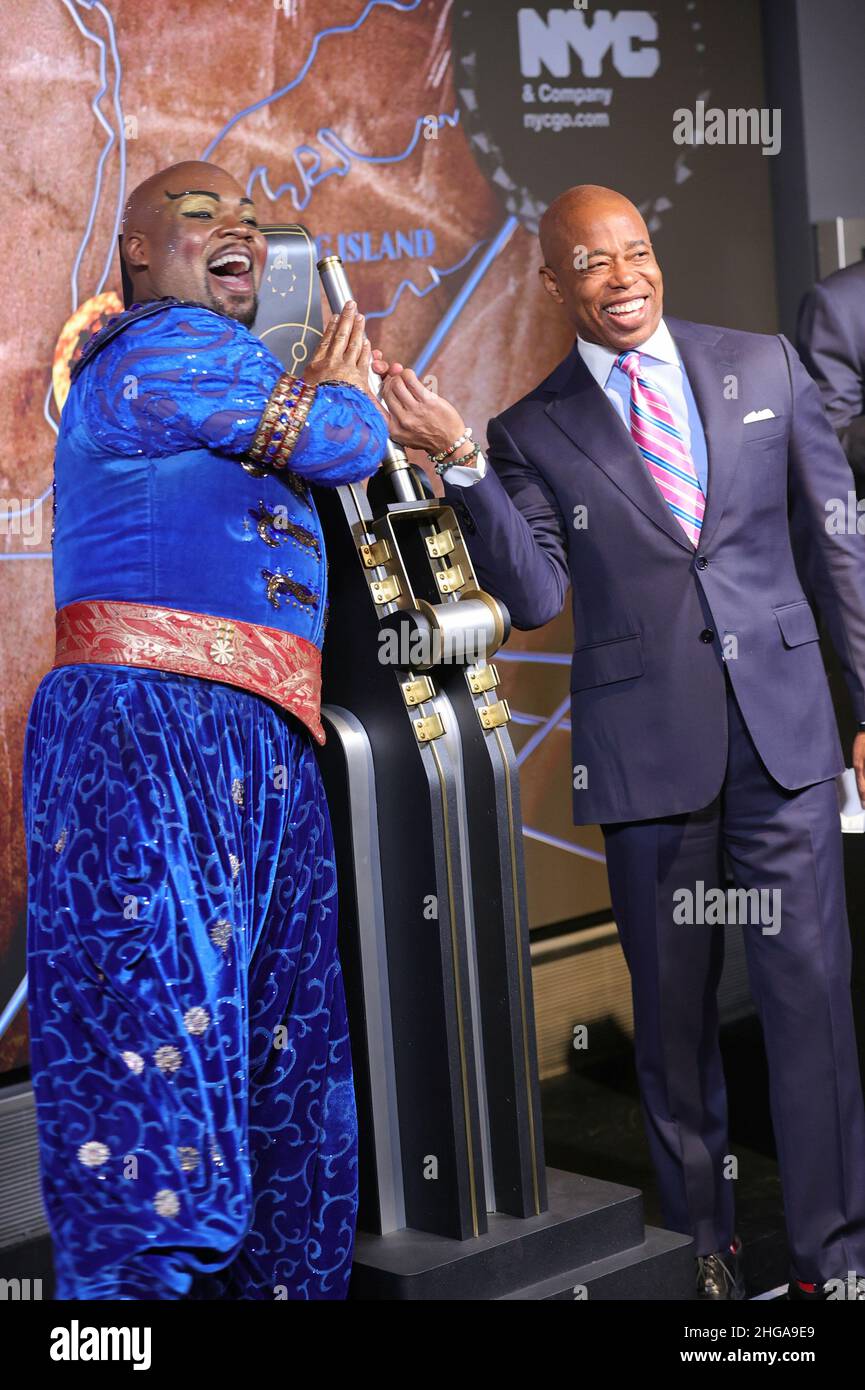 Empire State Building, New York, USA, January 18, 2022 - New York City ...