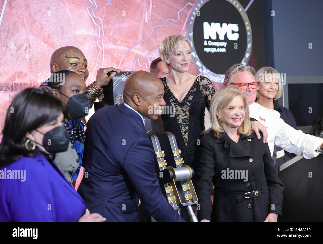 David burkedisneys aladdin hi-res stock photography and images - Alamy