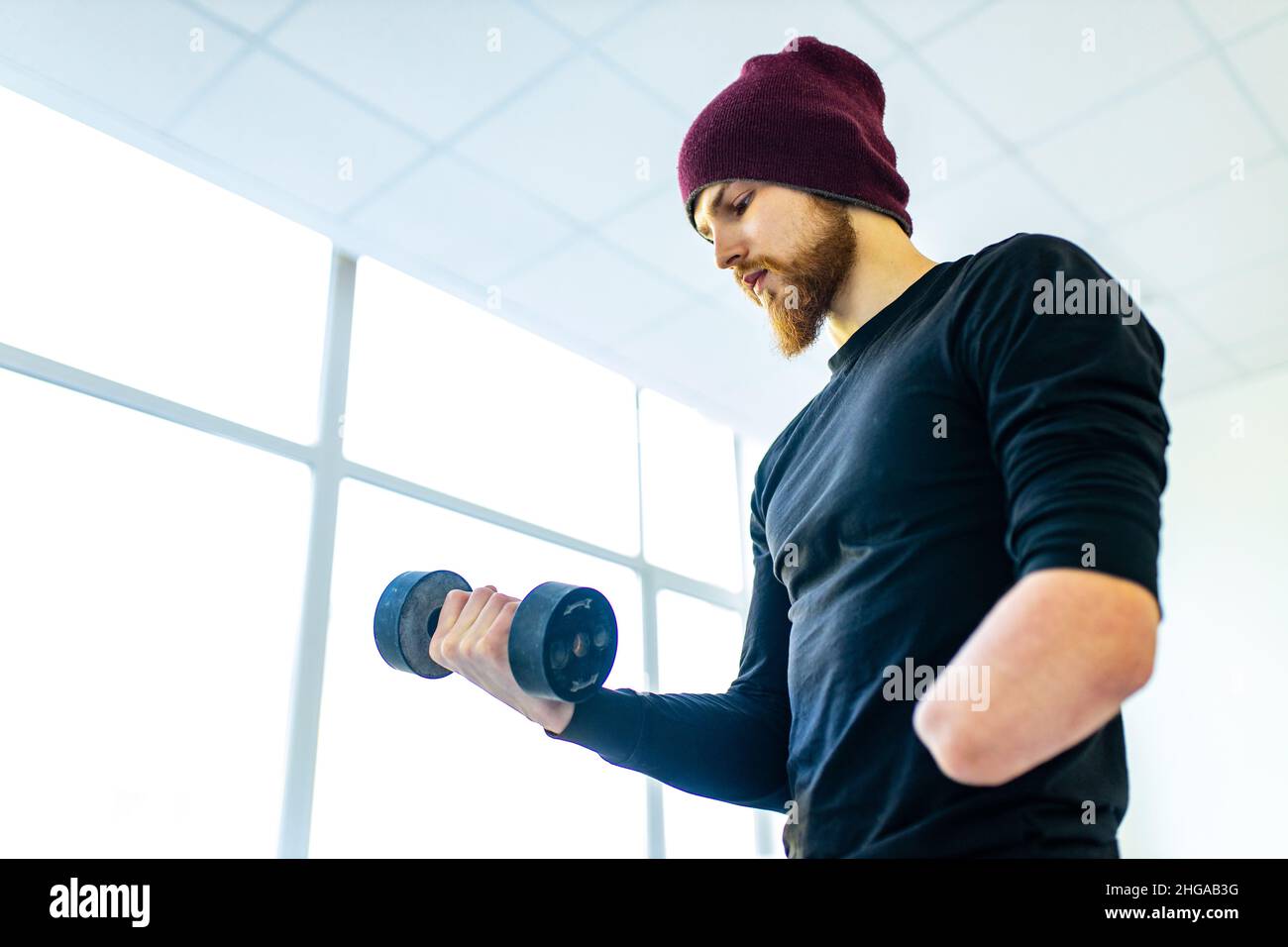 Handless arms hi-res stock photography and images - Alamy