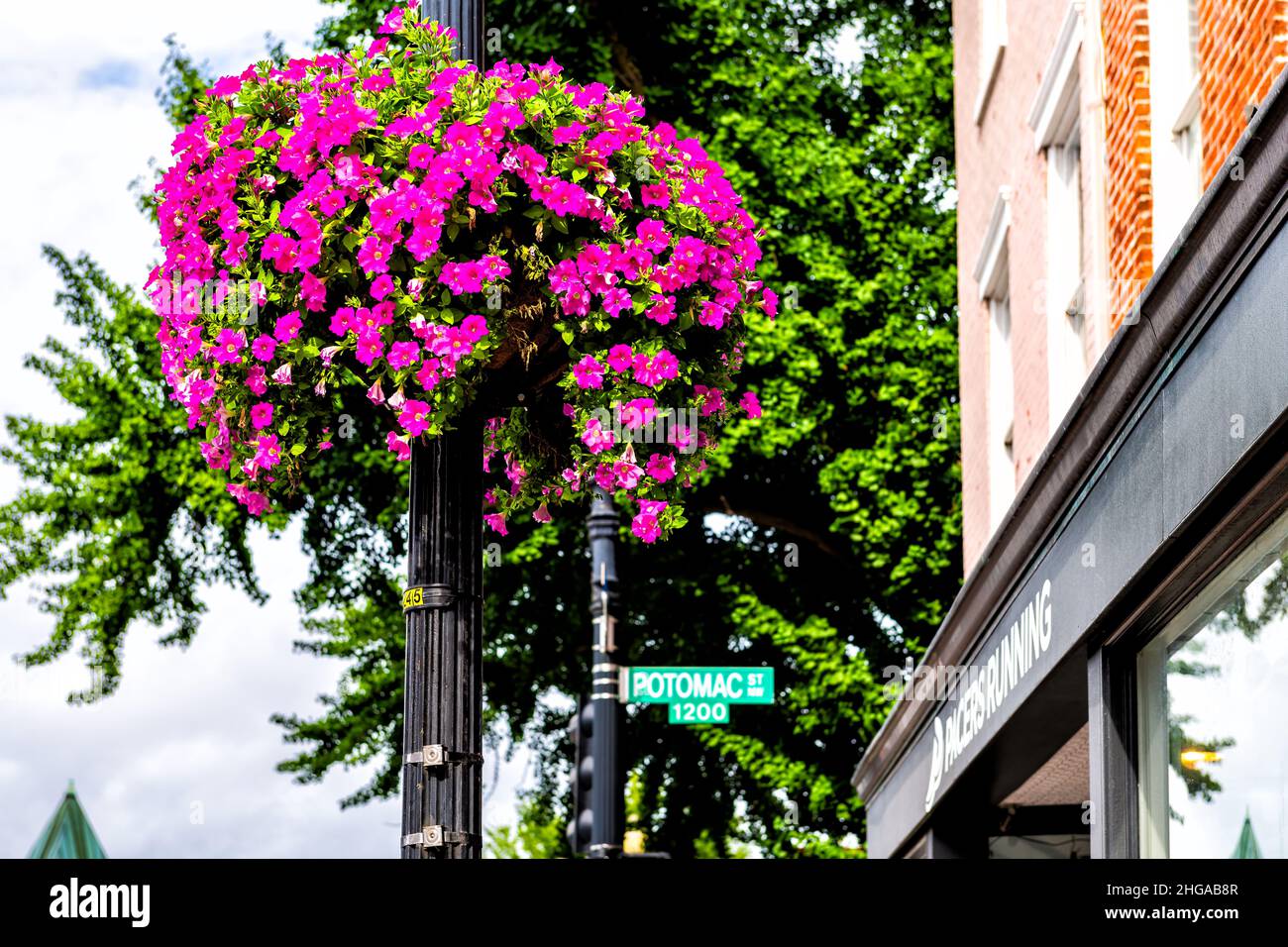 M street washington dc hi-res stock photography and images - Alamy