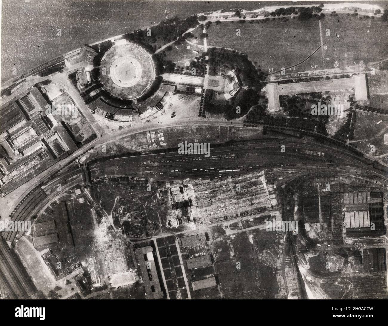 Cologne aerial ww2 hi-res stock photography and images - Alamy