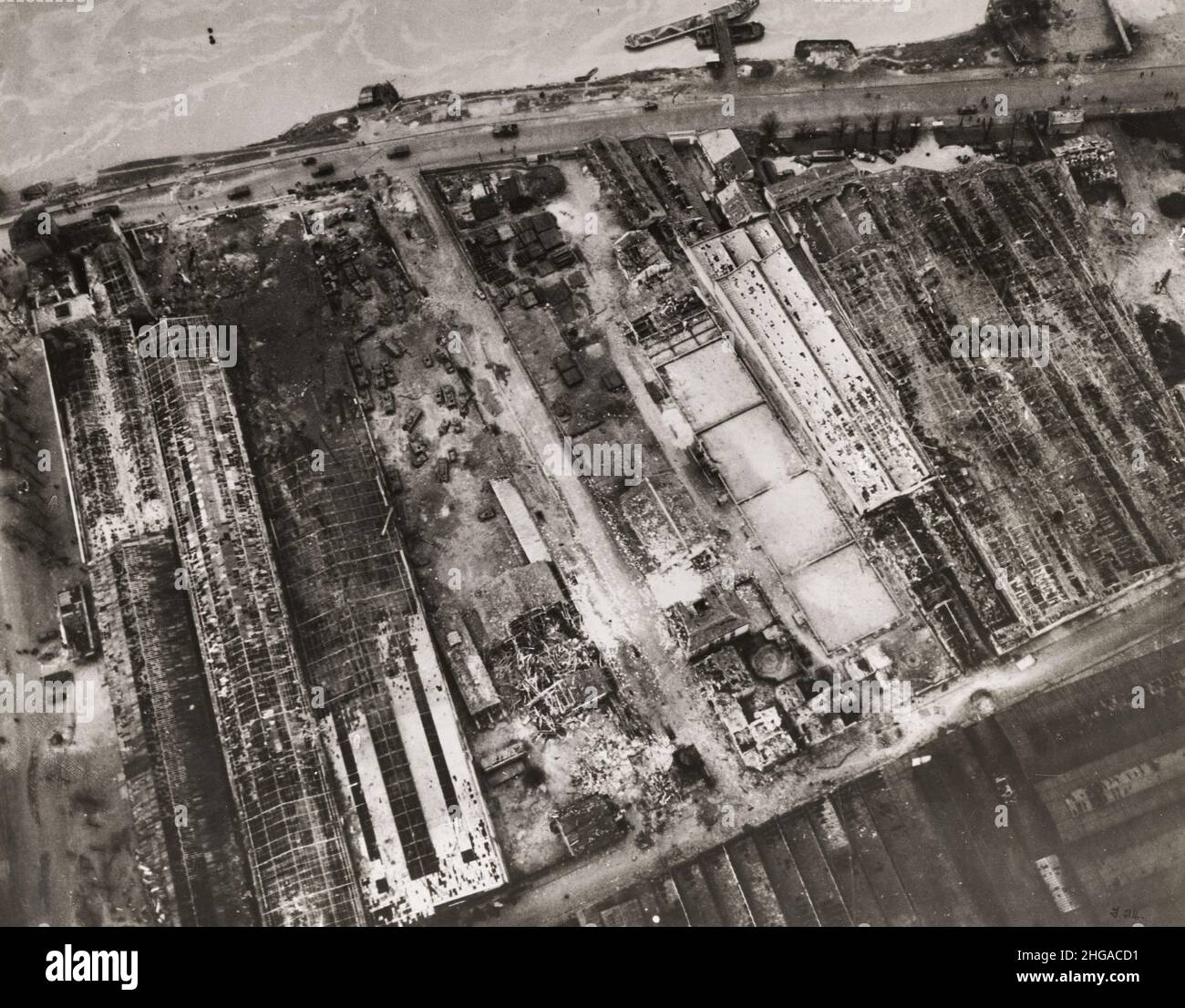 Vintage World War II , WW2 photograph: Bomb damage, Renault plants ...