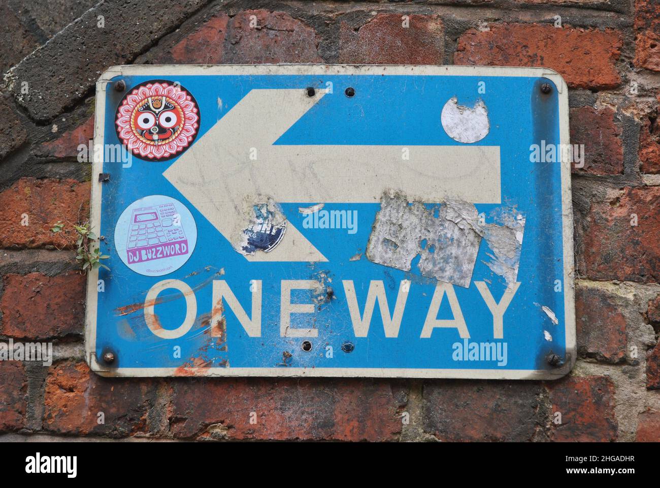 Old One Way Sign showing decay Stock Photo - Alamy