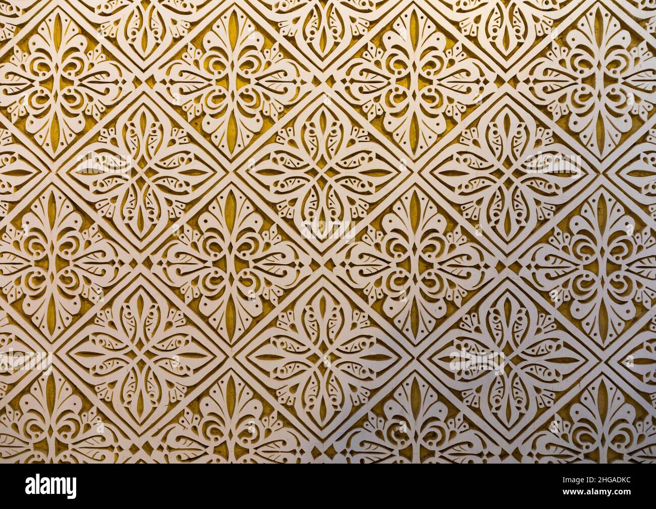 Modern Farasani house with gypsum decoration and frescoes, Jazan ...