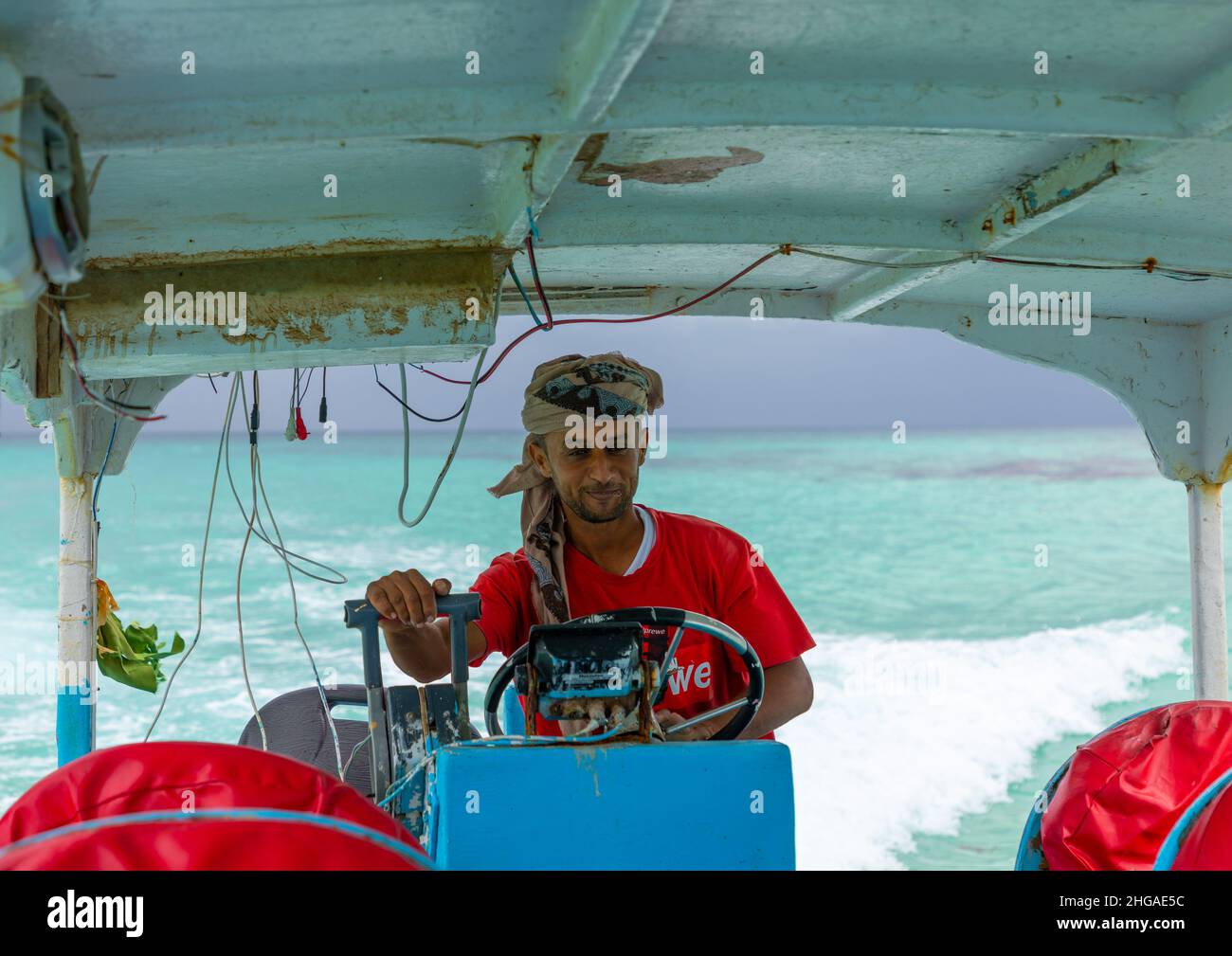 Saudi arabian captain hi-res stock photography and images - Alamy