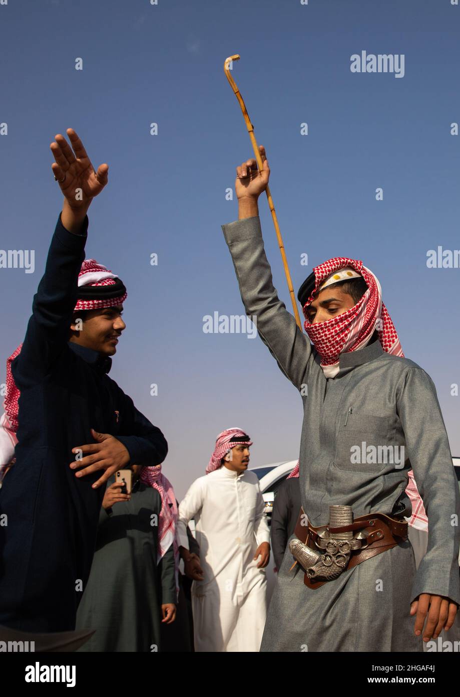 Saudi men dancing during King Abdul Aziz Camel Festival, Riyadh ...