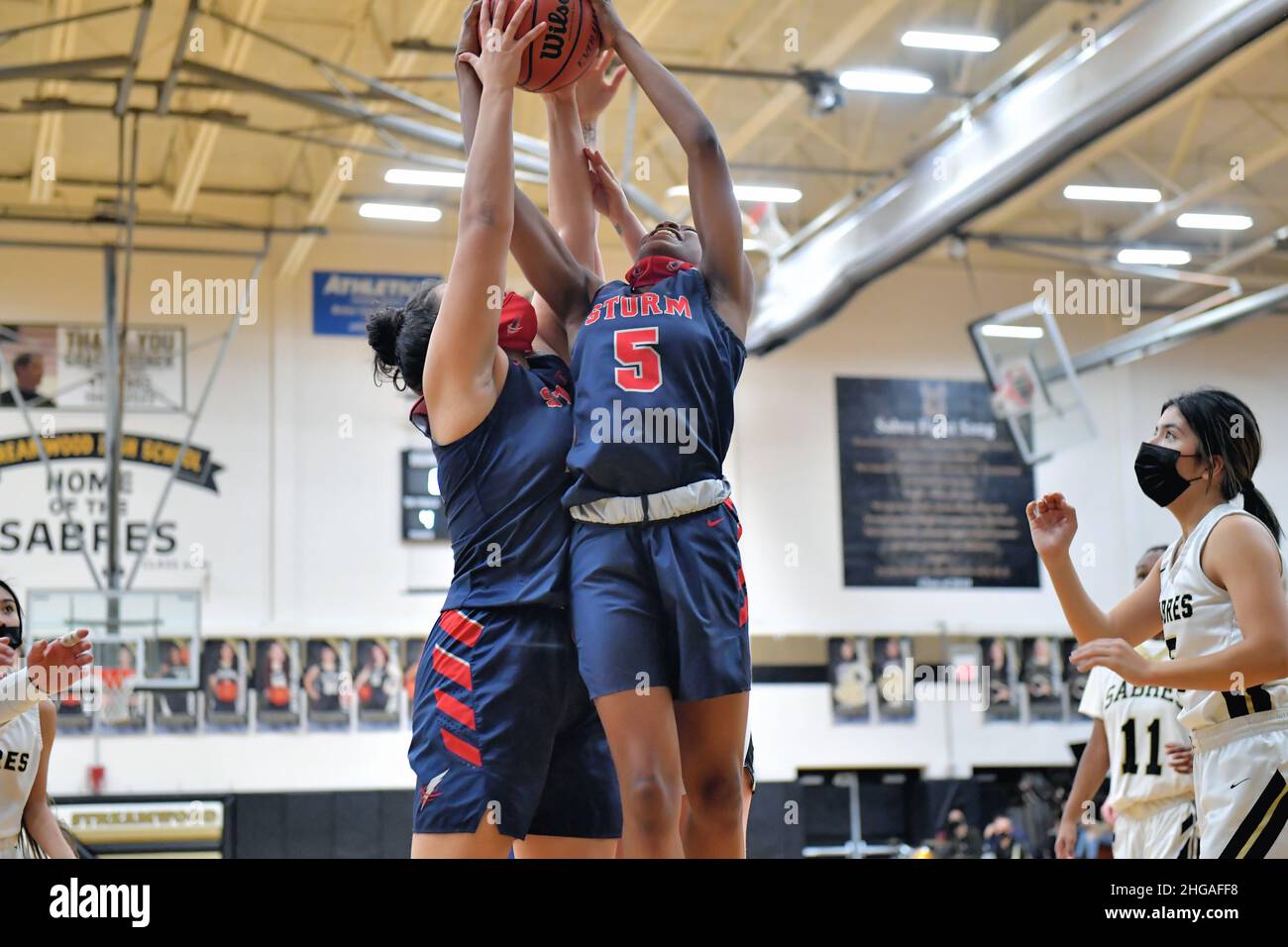 Pair up hi-res stock photography and images - Alamy