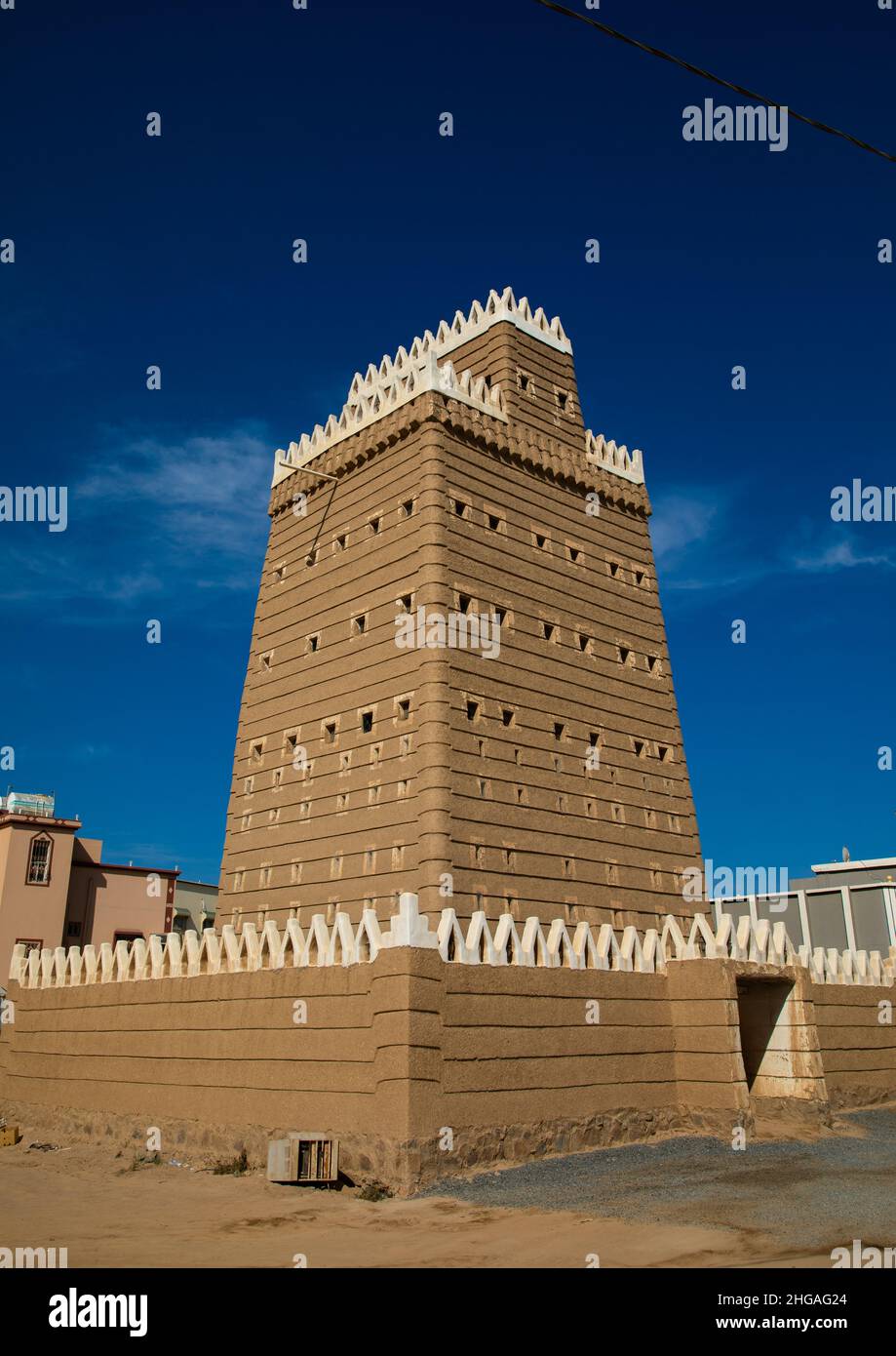 Saudi arabia mud house hi-res stock photography and images - Alamy