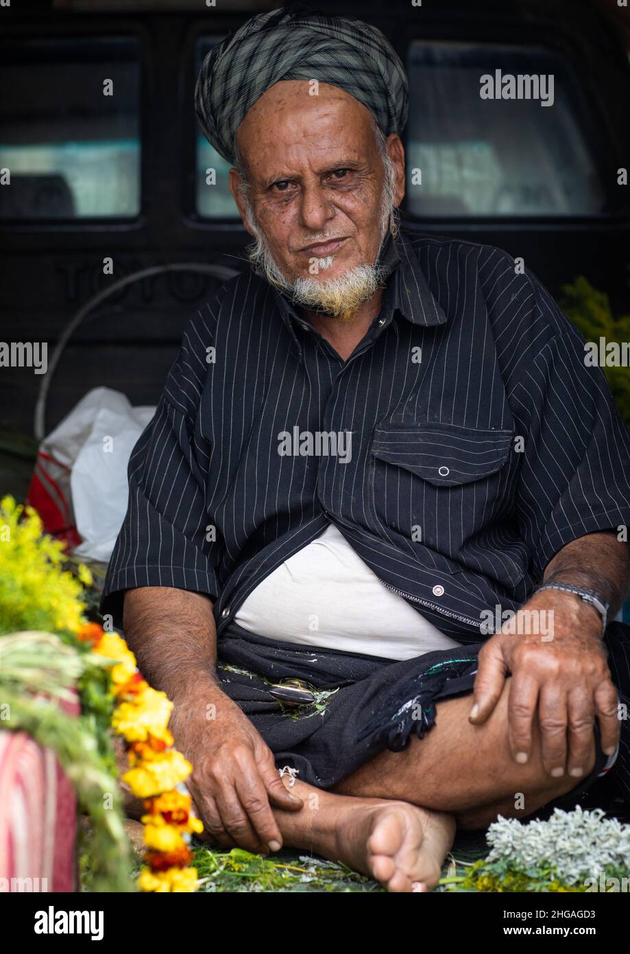 Jazan clothing hi-res stock photography and images - Alamy