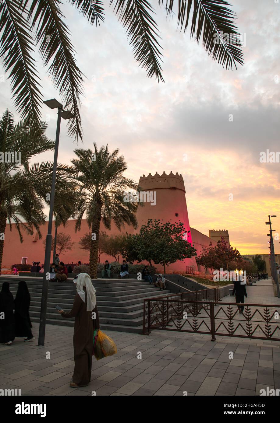 Musmak fort at dusk, Riyadh Province, Riyadh, Saudi Arabia Stock Photo ...