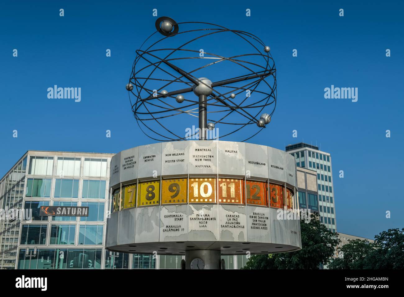 Berlin city clock hi-res stock photography and images - Alamy