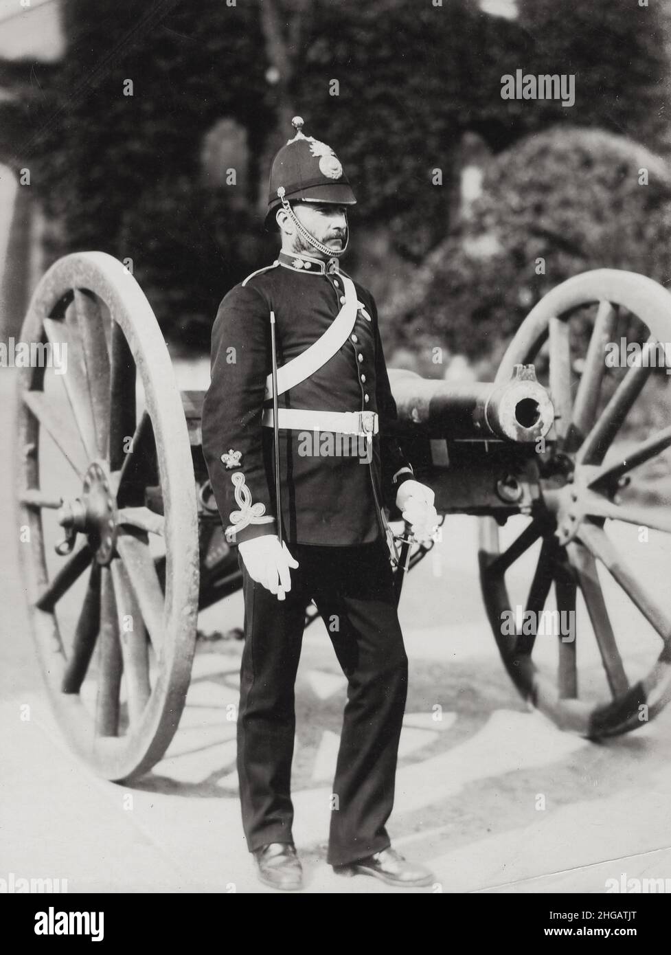 Vintage late 19th century photograph: 1890's British Army Regiment ...