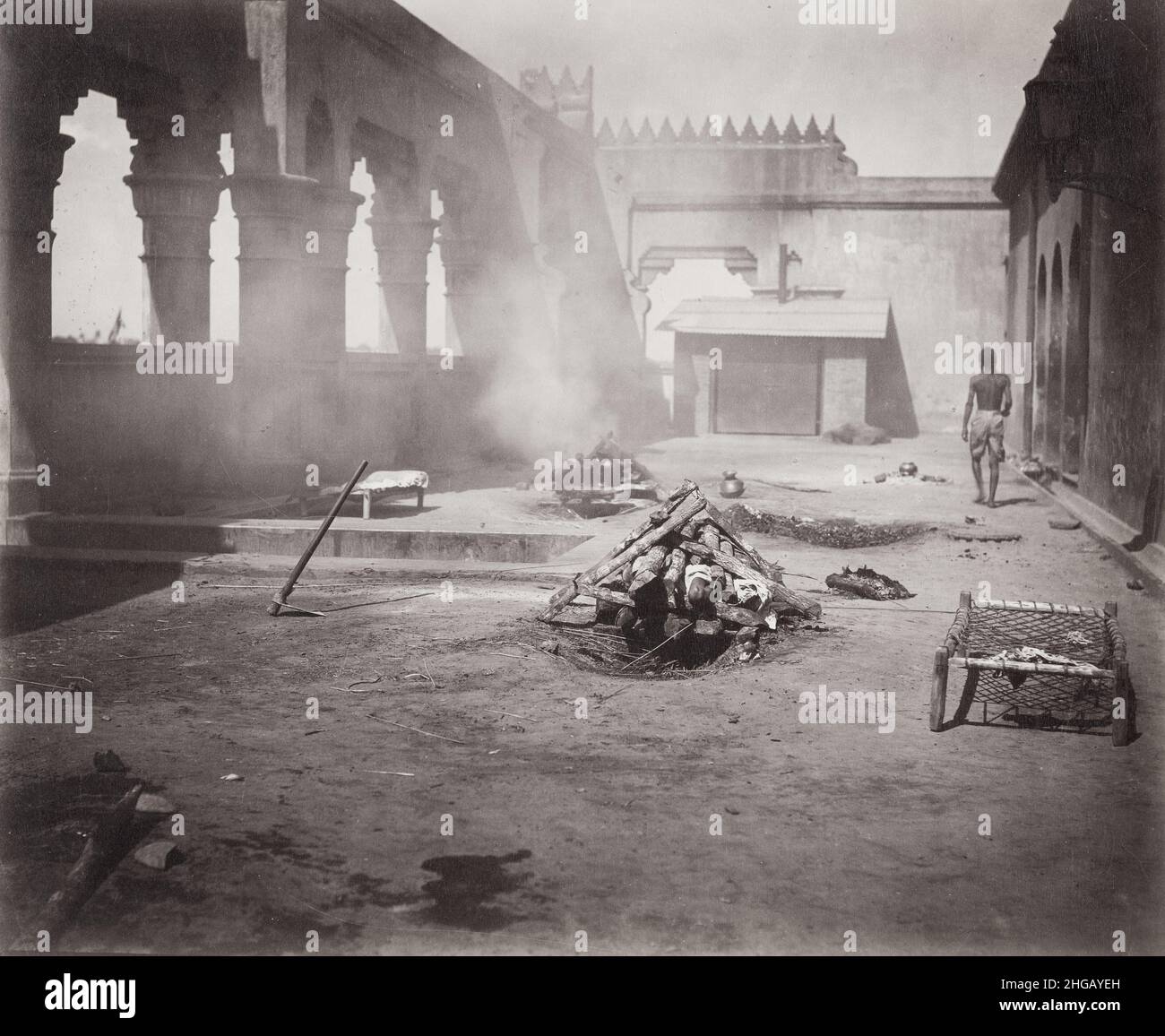 Vintage 19th century photograph - Cremation of dead bodies, Calcutta ...