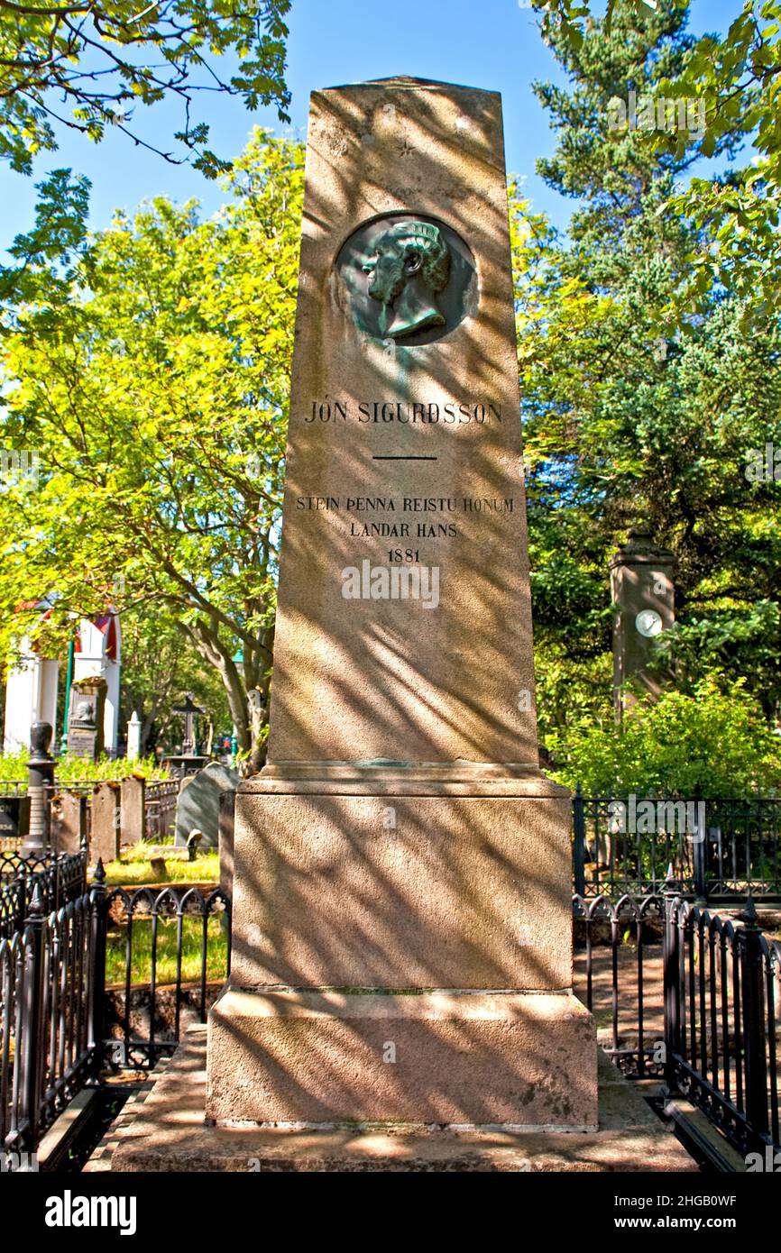 Holavallagardur cemetery hi-res stock photography and images - Alamy