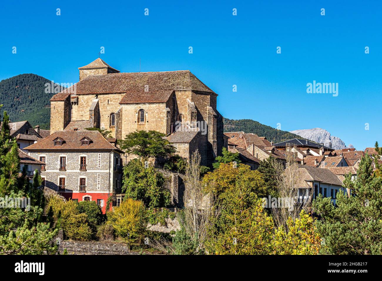 Old town of the beautiful village of Anso, Pyrenees region, Huesca ...