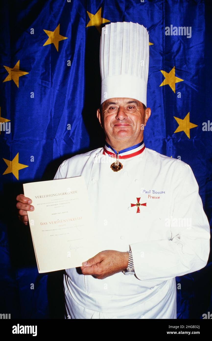Paul bocuse hi-res stock photography and images - Alamy