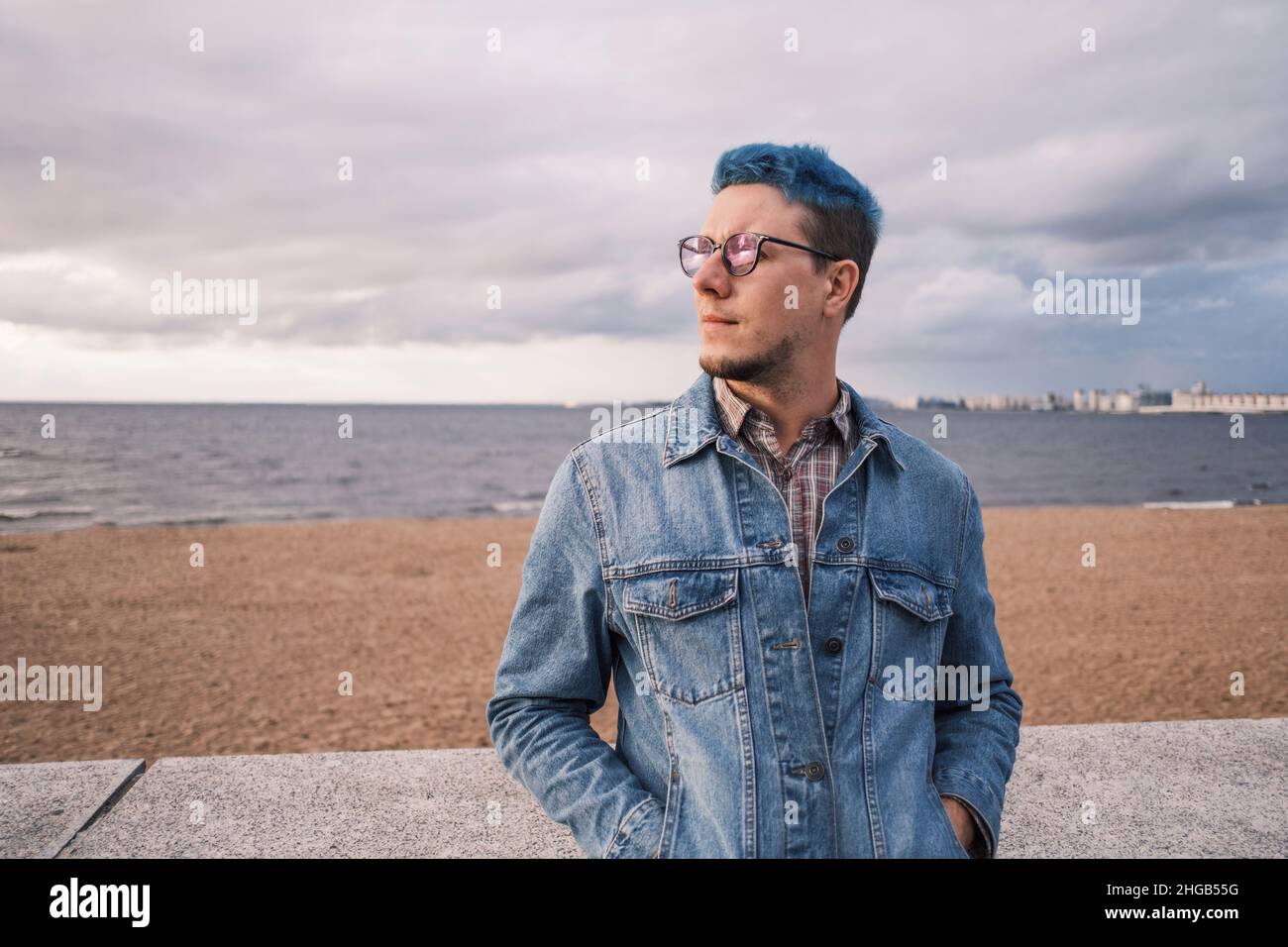 Man blue hair hi-res stock photography and images - Alamy