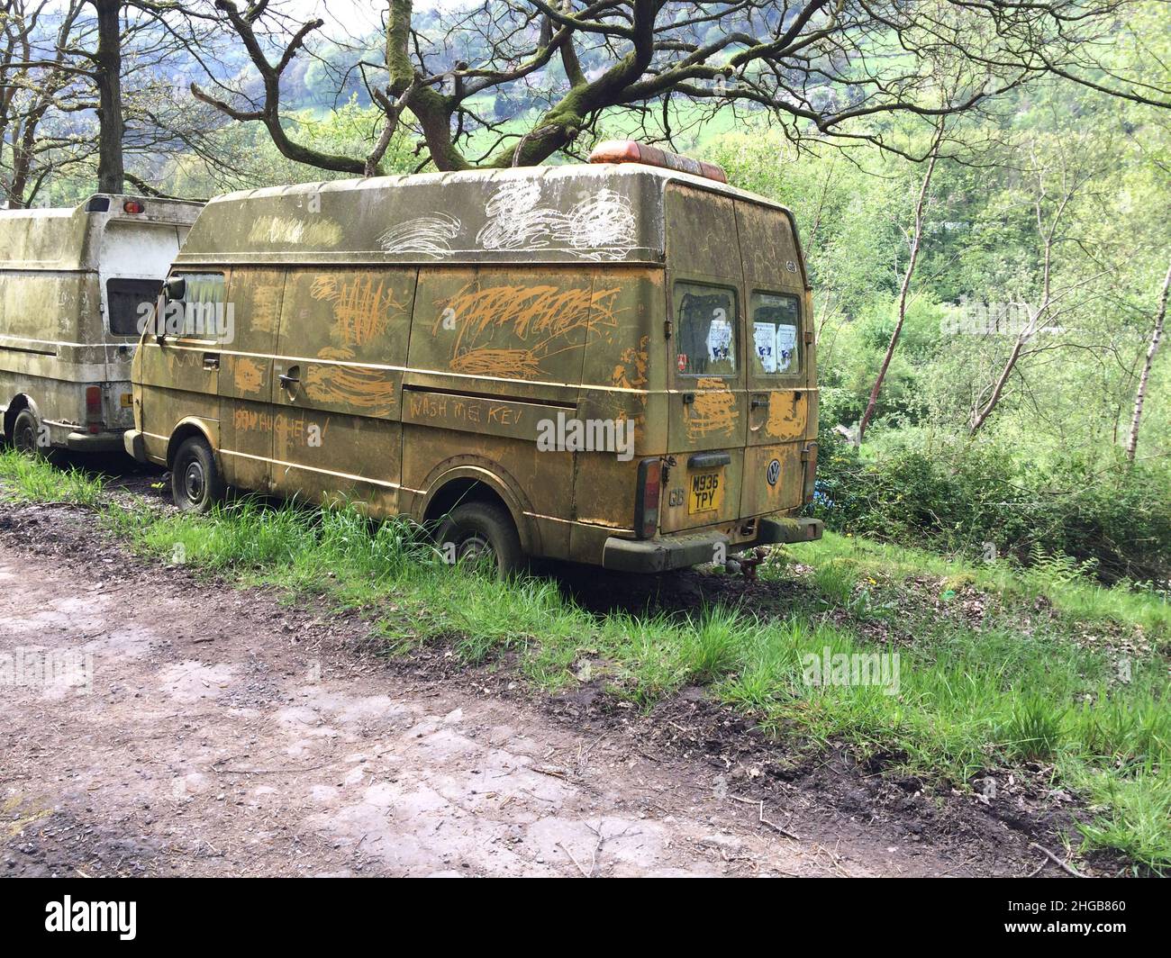 Van wash hi-res stock photography and images - Alamy