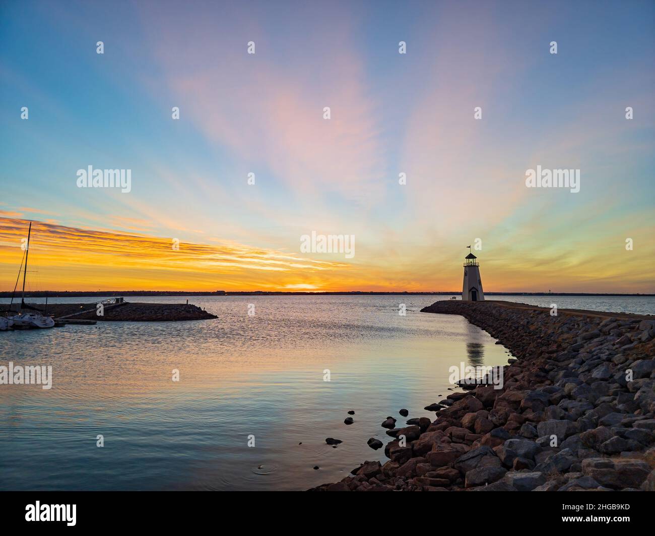Sunset beautiful landscape of the Lake Hefner lighthouse at Oklahoma ...