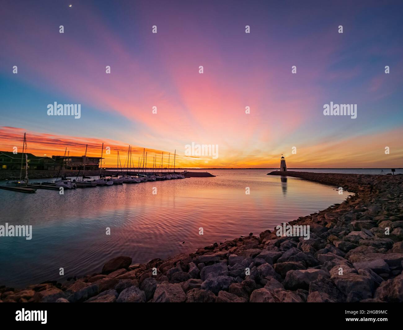 Sunset beautiful landscape of the Lake Hefner lighthouse at Oklahoma ...