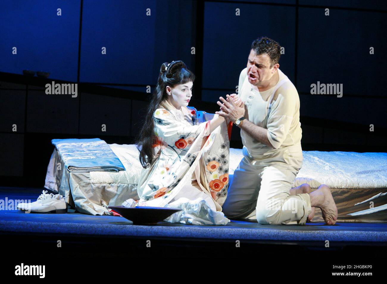 Anne Sophie Duprels (Cio-Cio-San), Rafael Rojas (Lieutenant Pinkerton ...