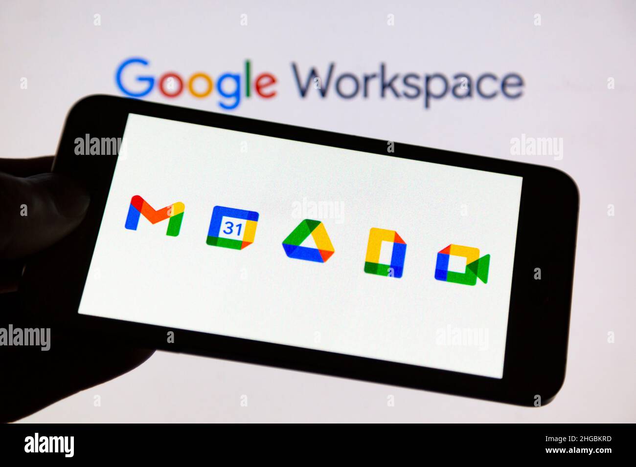 Google calendar logo hi-res stock photography and images - Alamy