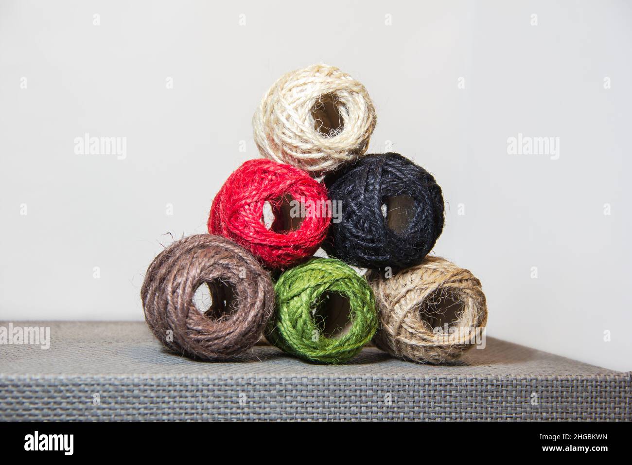 Jute rope roll hi-res stock photography and images - Alamy