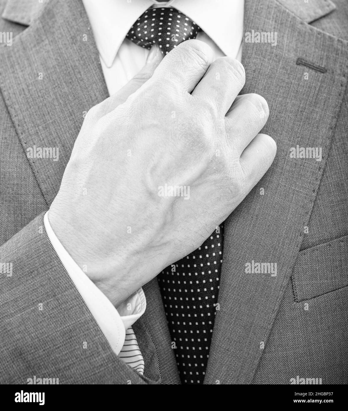 Fashion man suit hi-res stock photography and images - Alamy