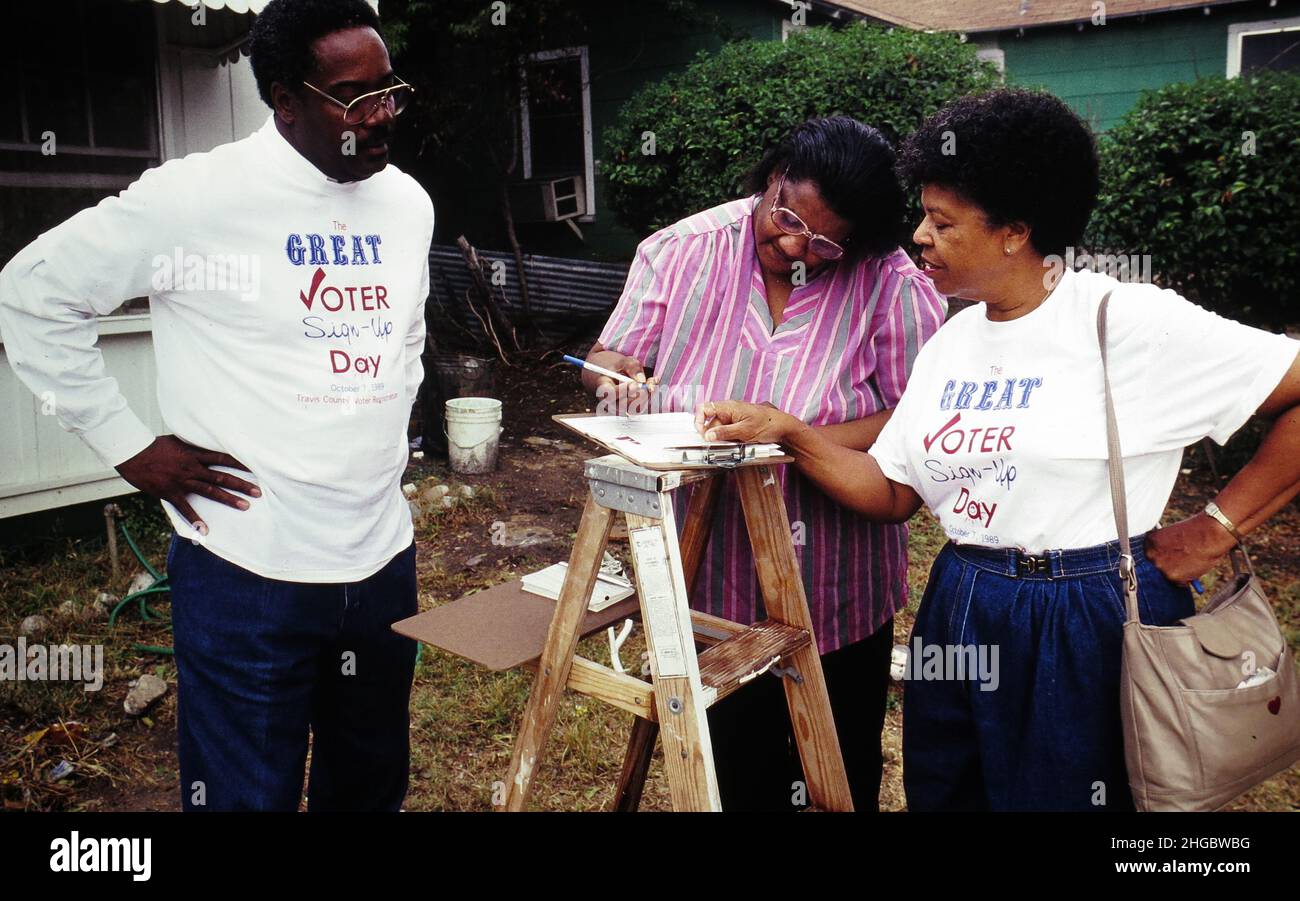 Delco 1990s hi-res stock photography and images - Alamy