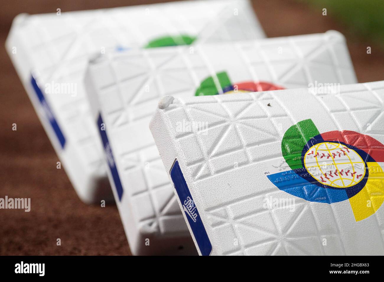 World Baseball Classic logo on bases, WBC, base set, base game ...