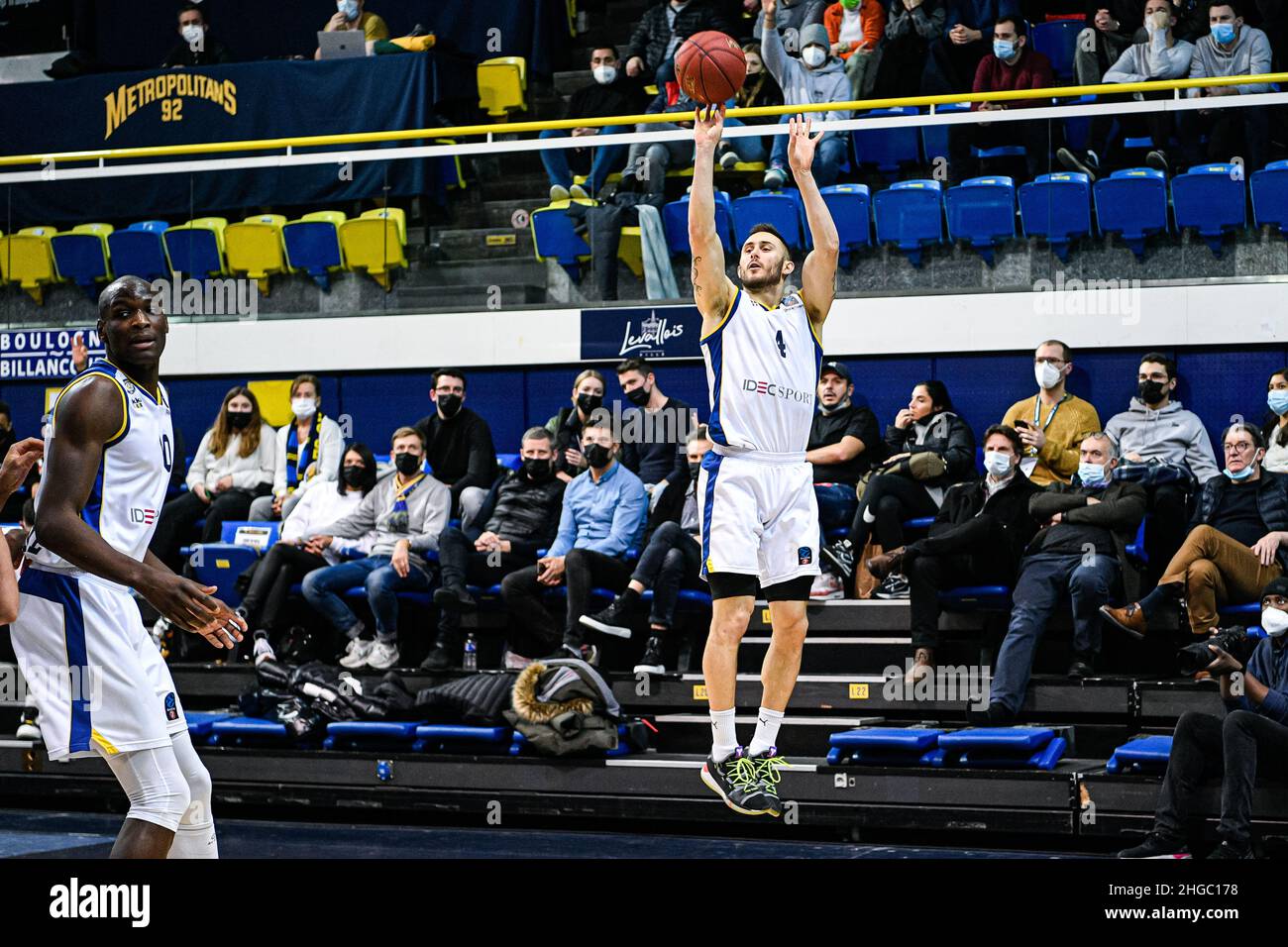 Keith Hornsby of Metropolitans 92 shoots during the 7DAYS EuroCup ...