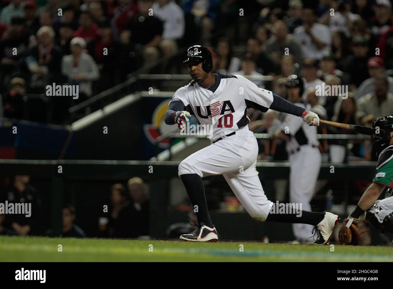 Adam jones baseball classic hi-res stock photography and images - Alamy
