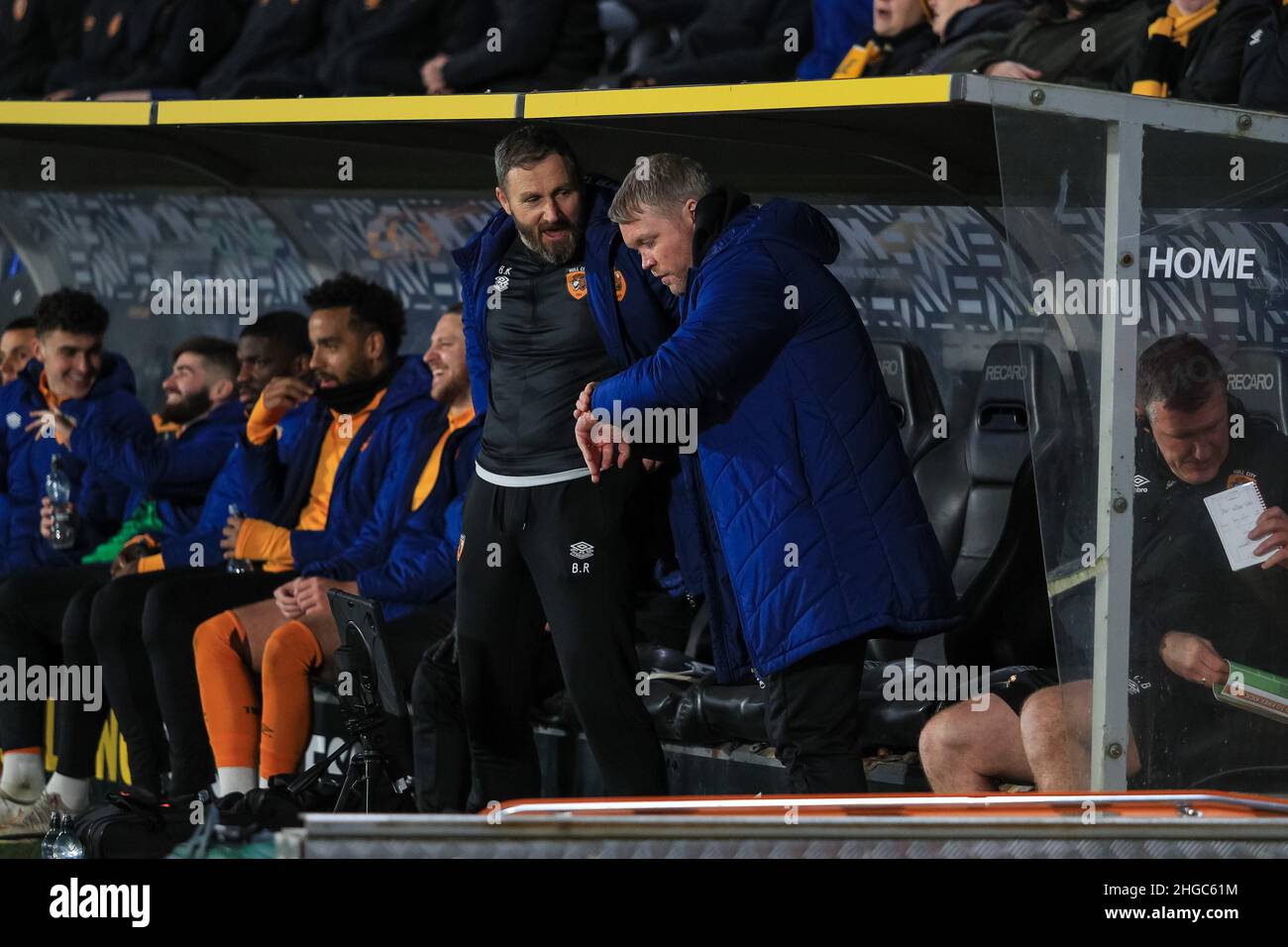 Hull City FC goalkeeping coach Barry Richardson speaks with Grant ...